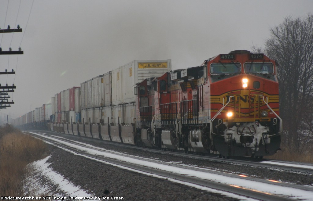 BNSF 4574